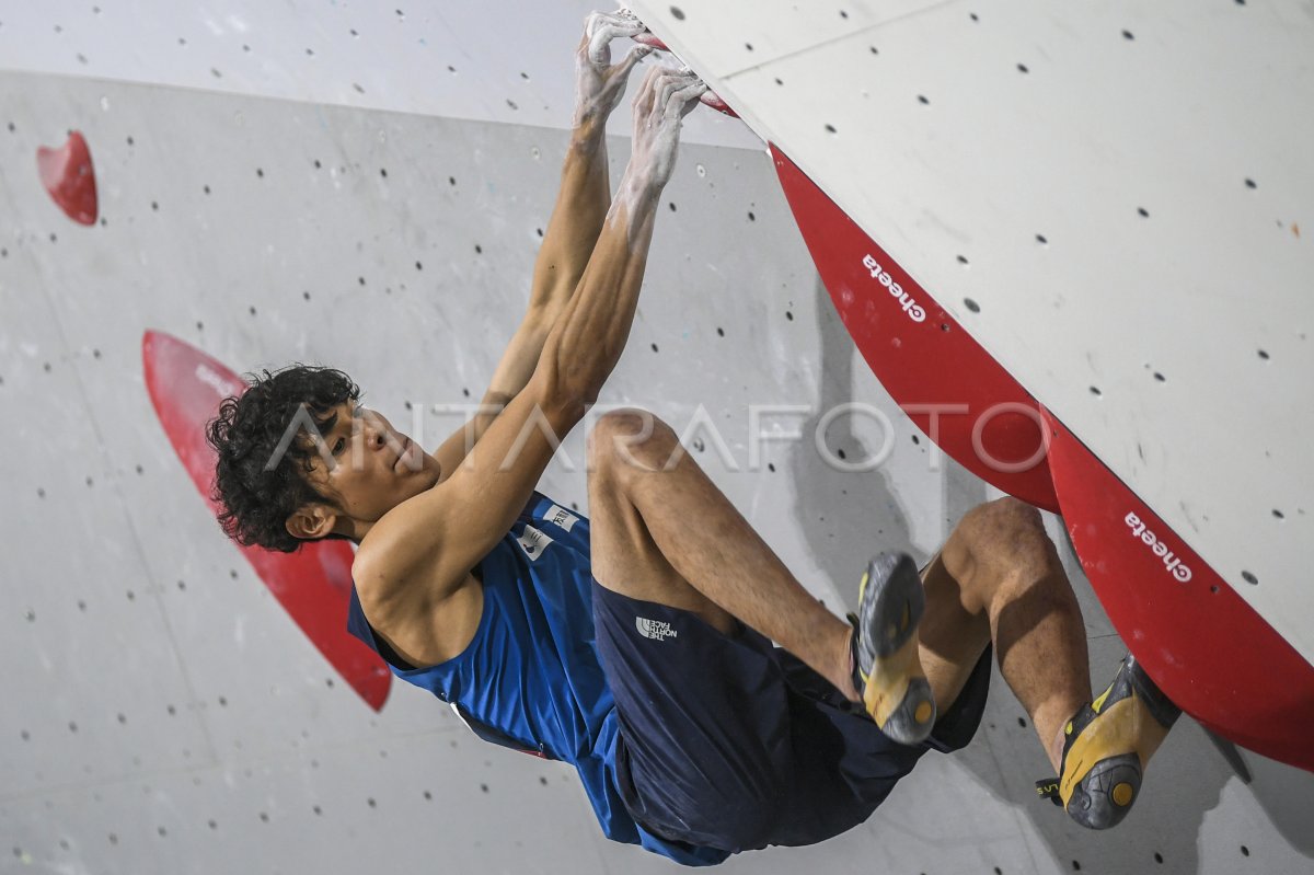 Babak Final Boulder Dan Lead Putra IFSC Asian Qualifier 2023 ANTARA Foto
