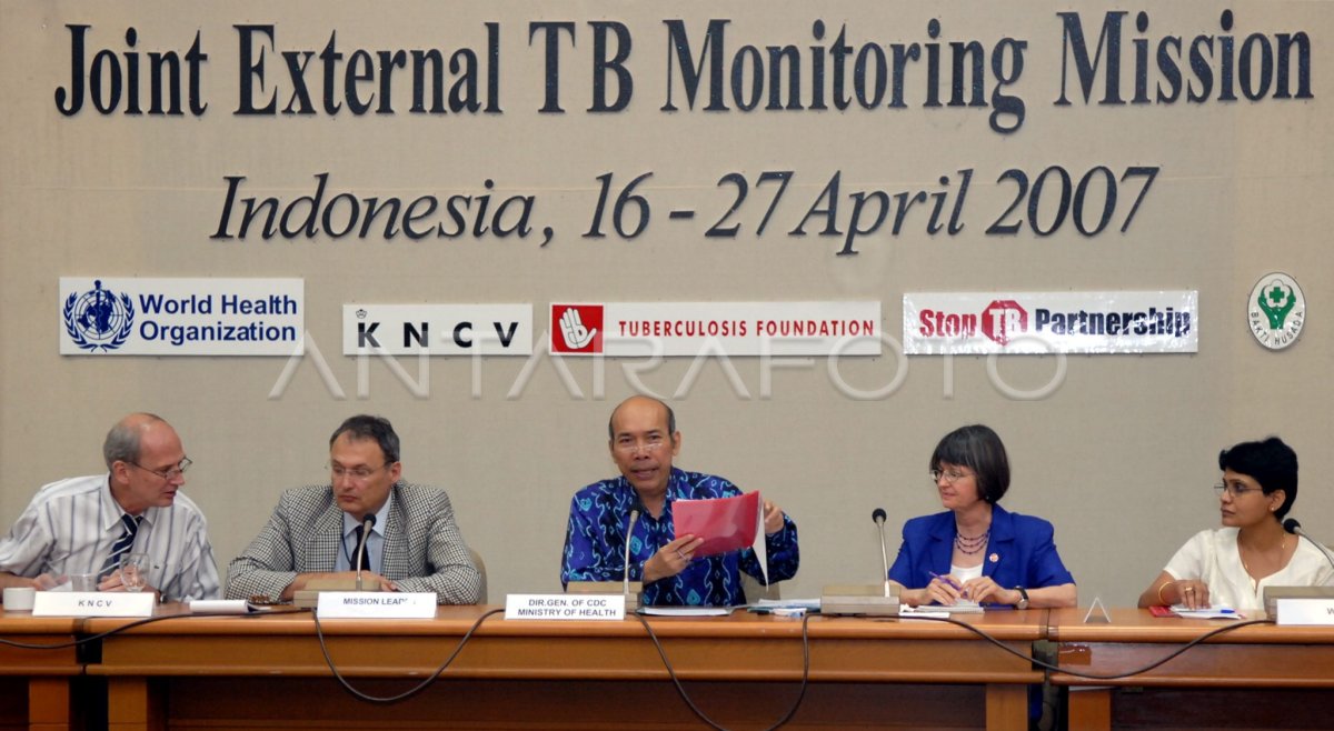 PENGENDALIAN TBC | ANTARA Foto
