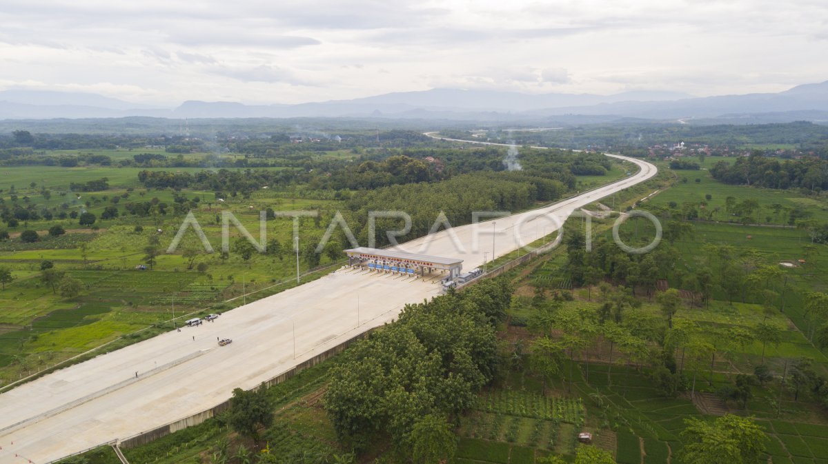 OPTIMALISASI PEMBANGUNAN TOL CISUMDAWU | ANTARA Foto