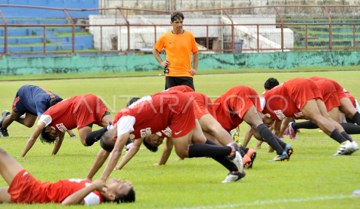 LATIHAN PSM MAKASSAR | ANTARA Foto LATIHAN PSM MAKASSAR | ANTARA Foto