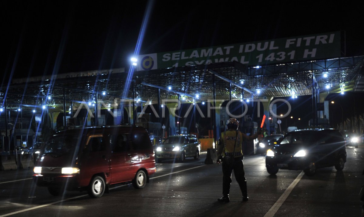 ARUS MUDIK PANTURA | ANTARA Foto