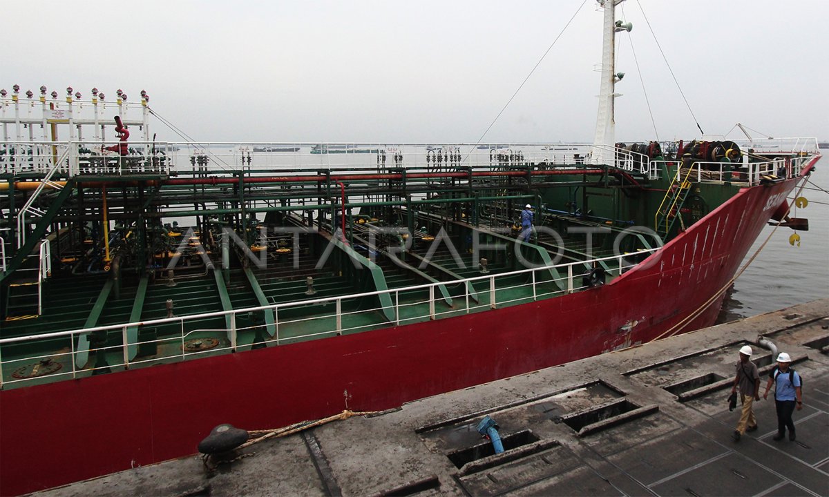 PRODUKSI EKSPOR CPO PELABUHAN DUMAI | ANTARA Foto