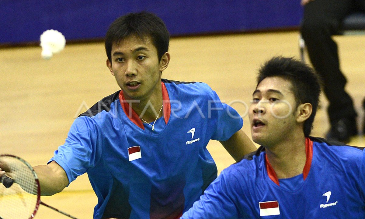 EMAS GANDA PUTRA BULUTANGKIS | ANTARA Foto