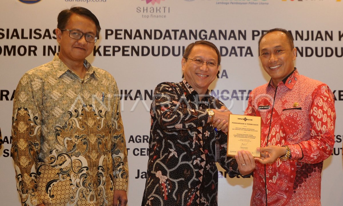 KERJA SAMA DATA KEPENDUDUKAN | ANTARA Foto KERJA SAMA DATA KEPENDUDUKAN | ANTARA Foto
