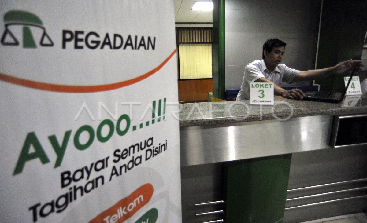 IPO PEGADAIAN | ANTARA Foto