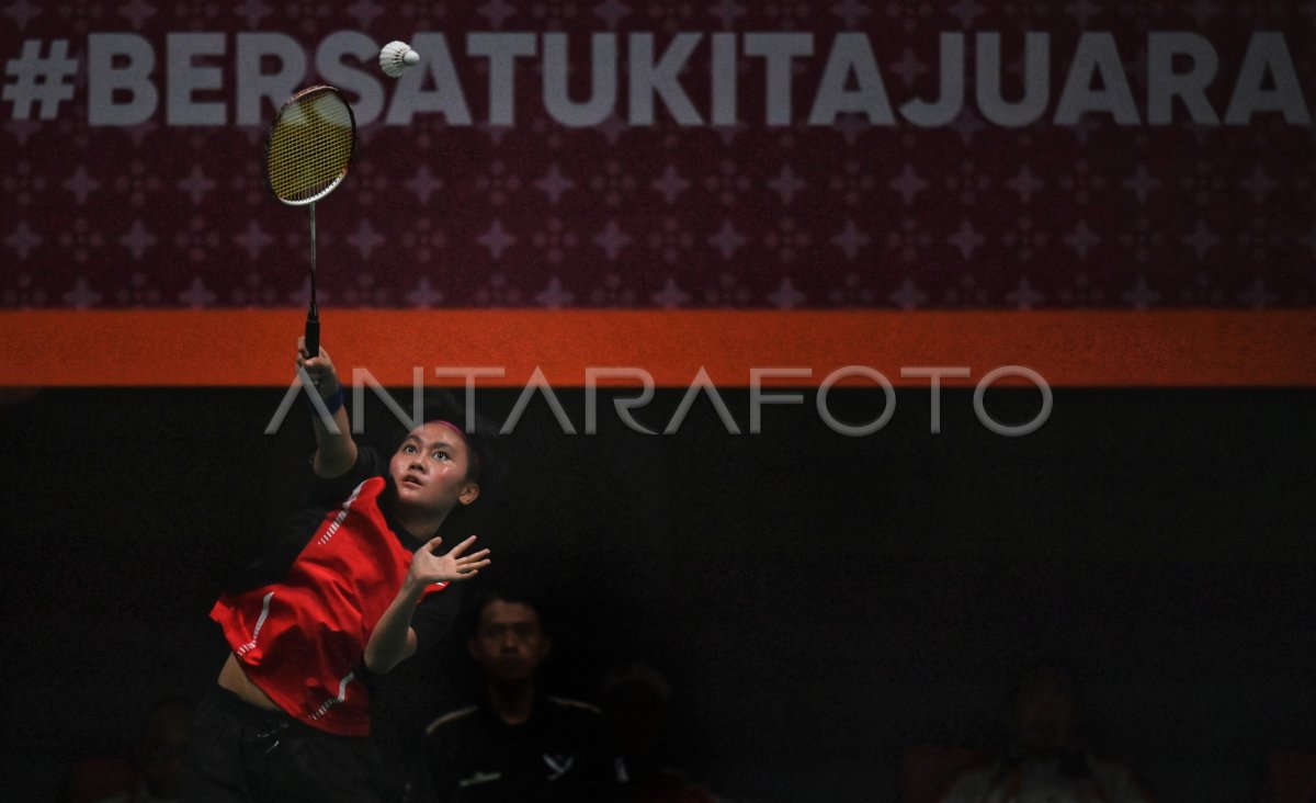 PON XXI Aceh-Sumut : Final bulu tangkis tunggal putri | ANTARA Foto