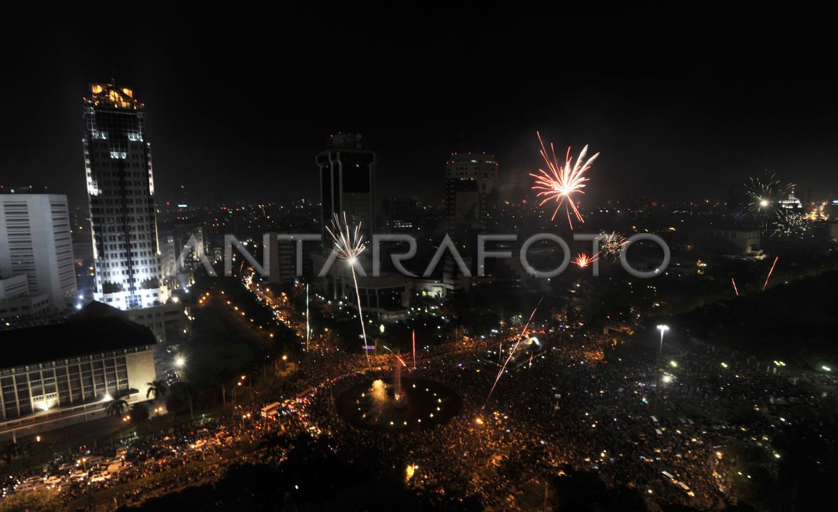 TAHUN BARU JAKARTA | ANTARA Foto