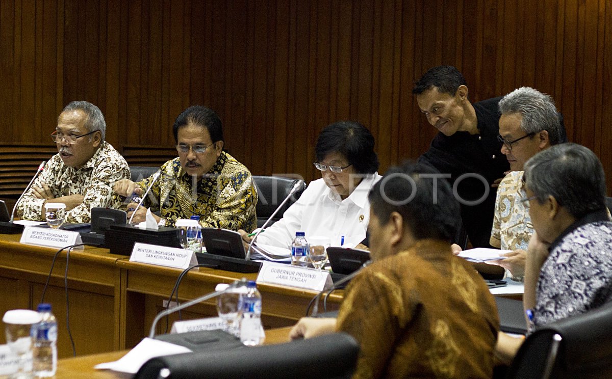 RAKOR KEMENKO PEREKONOMIAN | ANTARA Foto