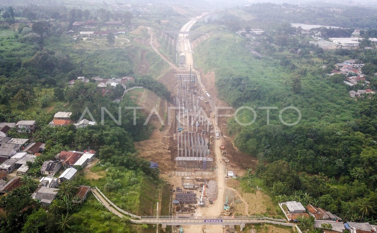 PROYEK JALAN TOL BOCIMI | ANTARA Foto PROYEK JALAN TOL BOCIMI | ANTARA Foto