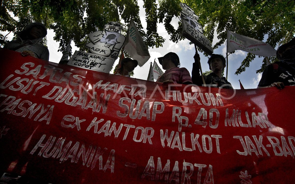 PENGELOLAAN ASET DKI | ANTARA Foto PENGELOLAAN ASET DKI | ANTARA Foto