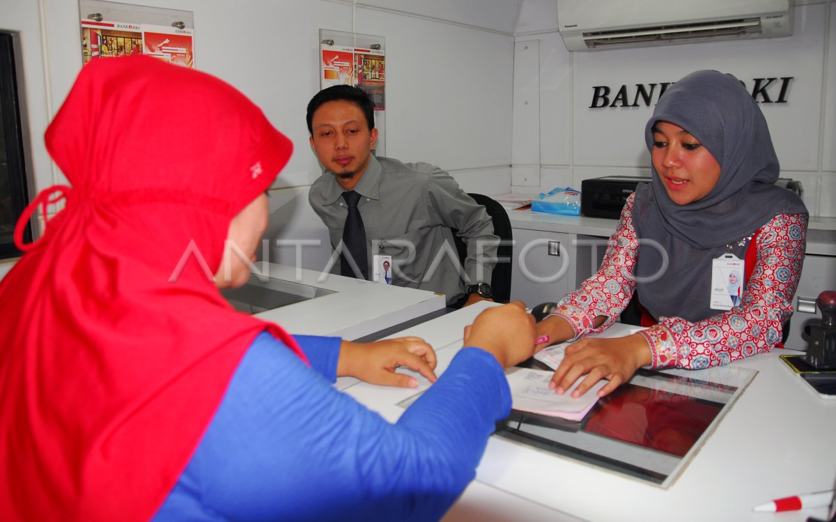 OPTIMALISASI PENERIMAAN PEMBAYARAN PAJAK | ANTARA Foto