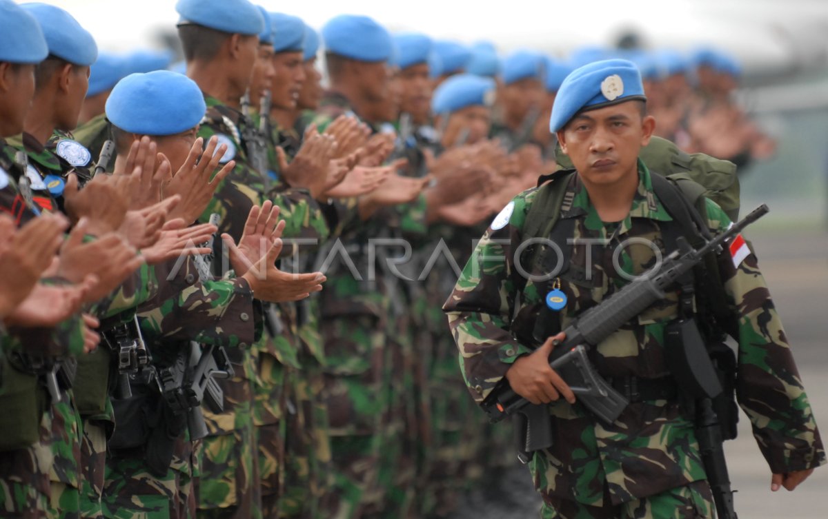 PASUKAN GARUDA | ANTARA Foto