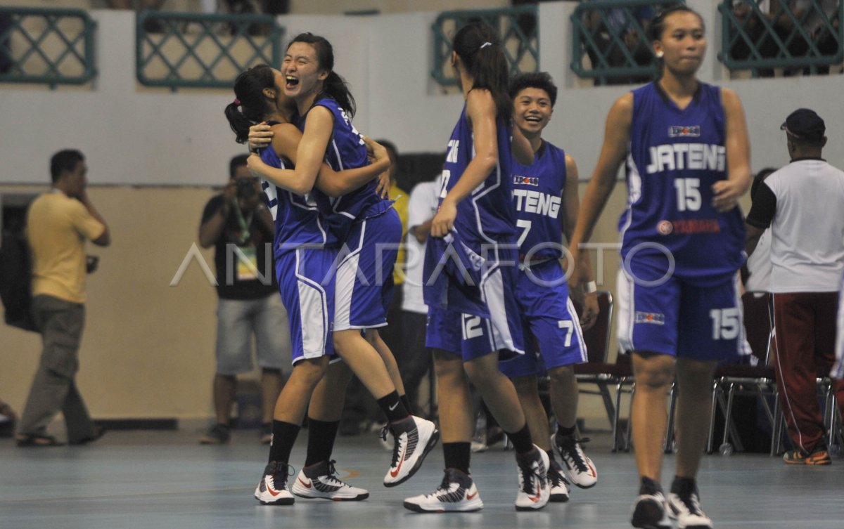 EMAS BASKET PUTRI JATENG | ANTARA Foto