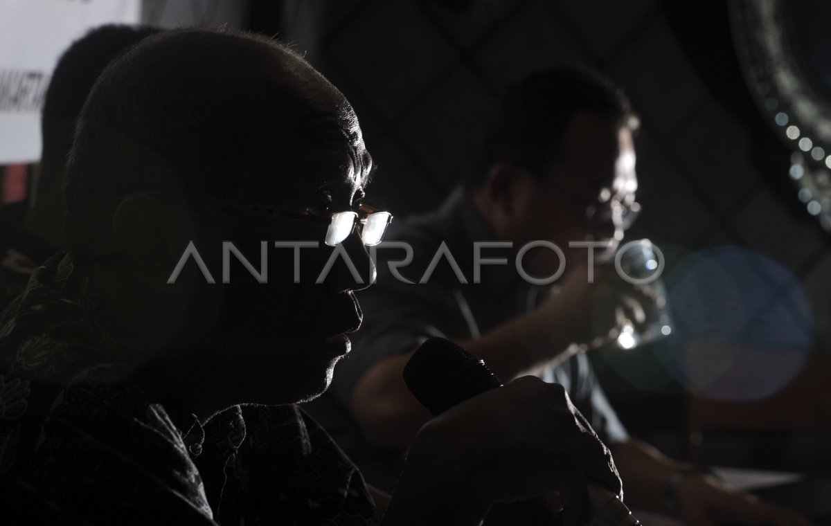 RANGKAP JABATAN POLITISI | ANTARA Foto RANGKAP JABATAN POLITISI | ANTARA Foto