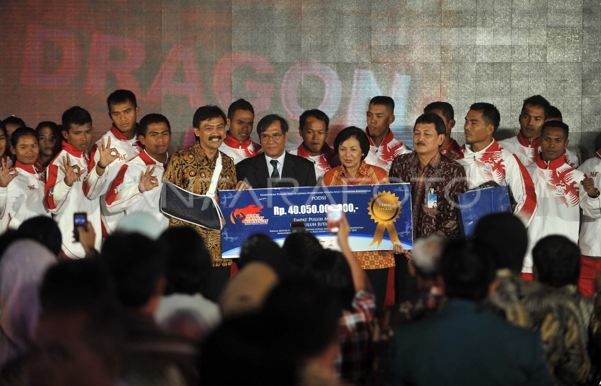 HADIAH PERAIH MEDALI | ANTARA Foto HADIAH PERAIH MEDALI | ANTARA Foto