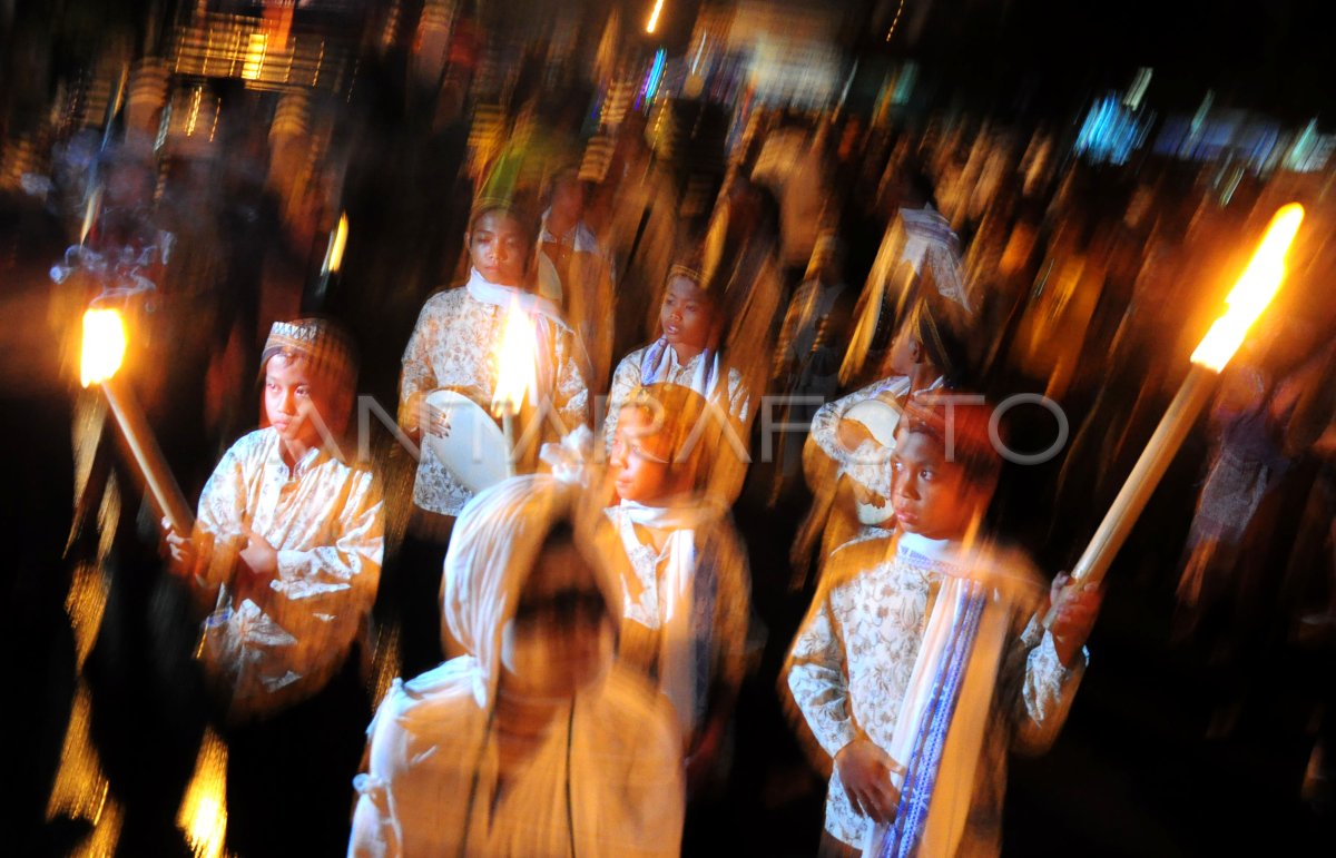 PAWAI MAULID NABI | ANTARA Foto