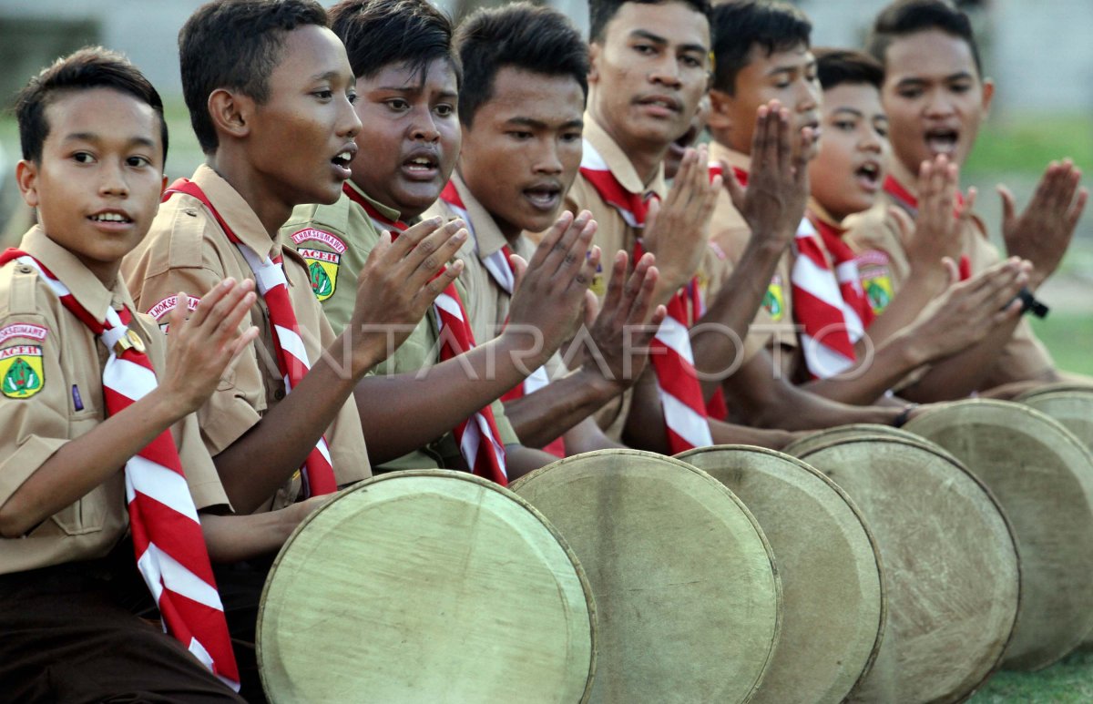 TARIAN ETNIS RAPAI GELENG | ANTARA Foto TARIAN ETNIS RAPAI GELENG | ANTARA Foto