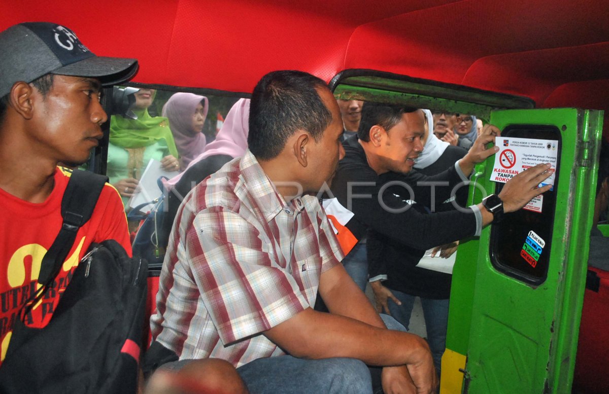 HARI TANPA TEMBAKAU SEDUNIA DI BOGOR | ANTARA Foto HARI TANPA TEMBAKAU SEDUNIA DI BOGOR | ANTARA Foto