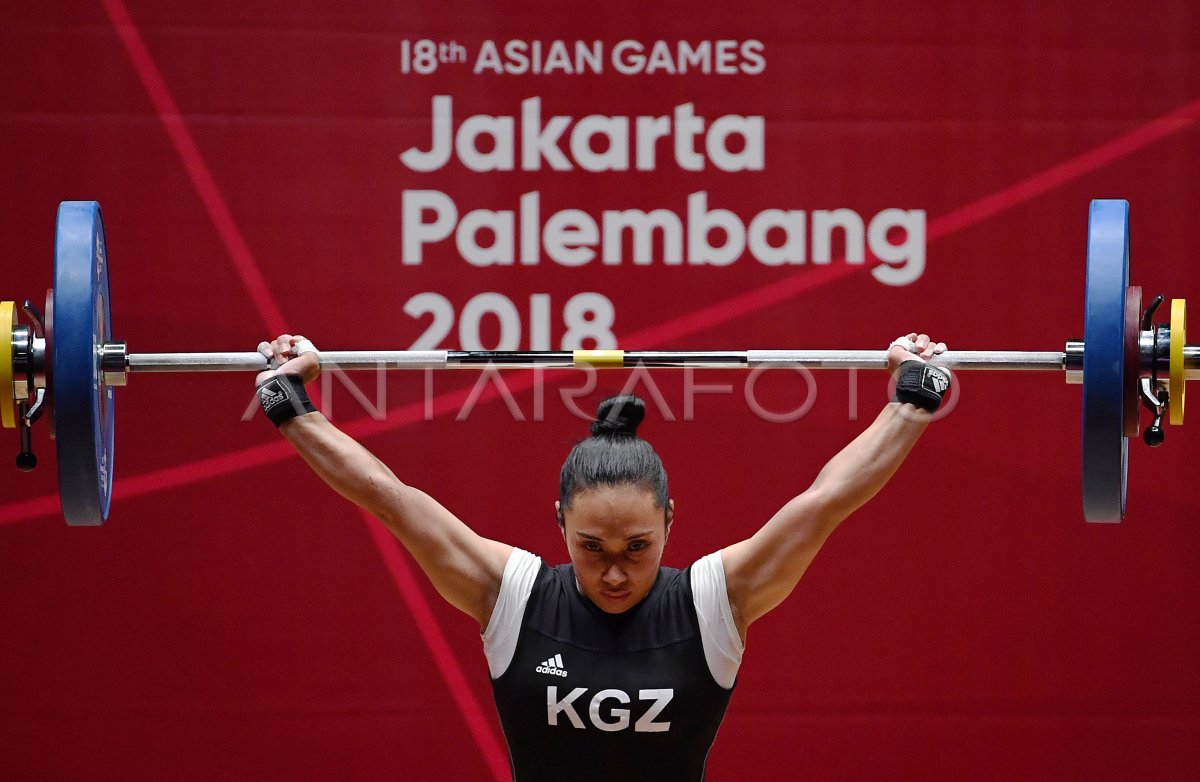 Angkat Besi Putri 48kg Antara Foto