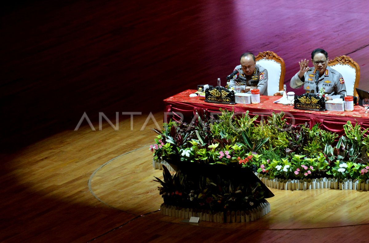 LATIHAN PRA OPERASI PENGAMANAN KTT G20 | ANTARA Foto