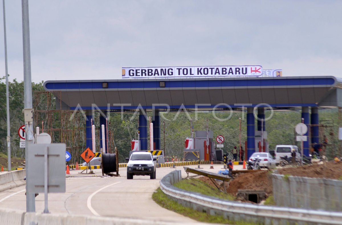 JALAN TOL TRANS SUMATERA LAMPUNG | ANTARA Foto JALAN TOL TRANS SUMATERA LAMPUNG | ANTARA Foto