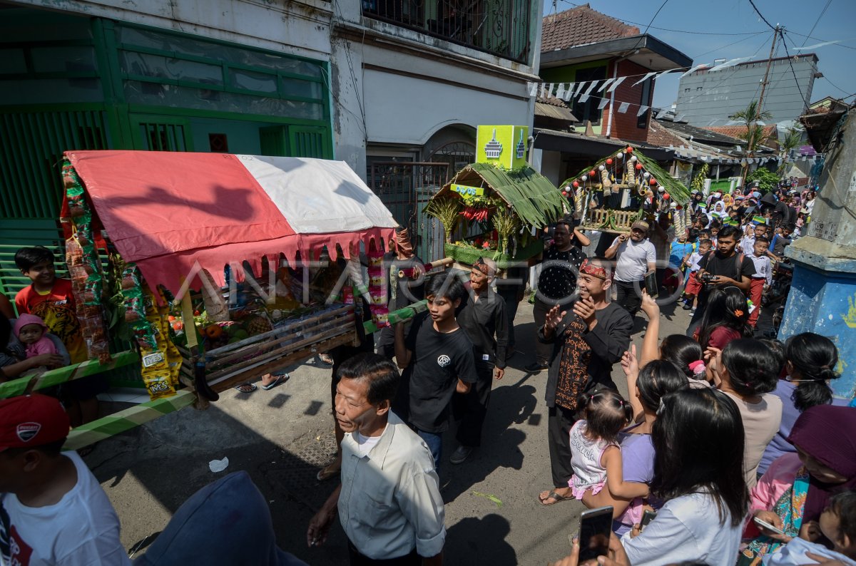 PESTA RAKYAT HUT KOTA BANDUNG | ANTARA Foto PESTA RAKYAT HUT KOTA BANDUNG | ANTARA Foto