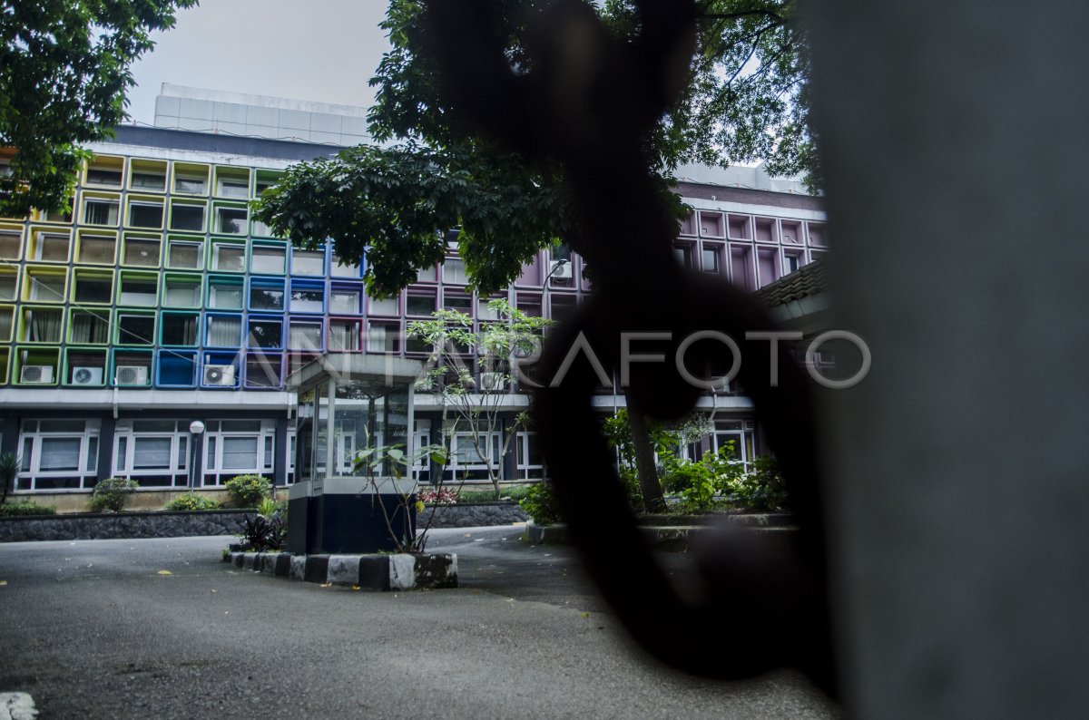 POLEMIK DI KAMPUS SBM ITB | ANTARA Foto POLEMIK DI KAMPUS SBM ITB | ANTARA Foto