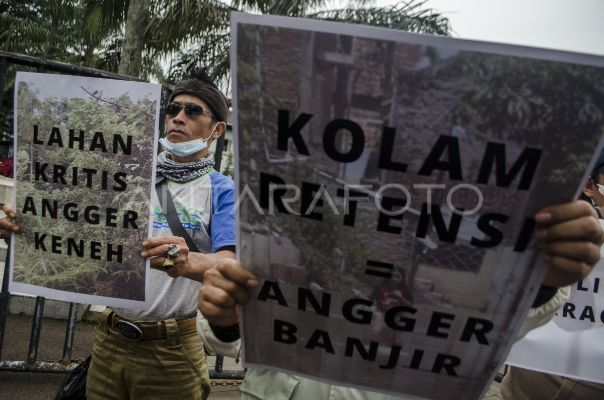 AKSI GERAKAN RAKYAT UNTUK CITARUM | ANTARA Foto