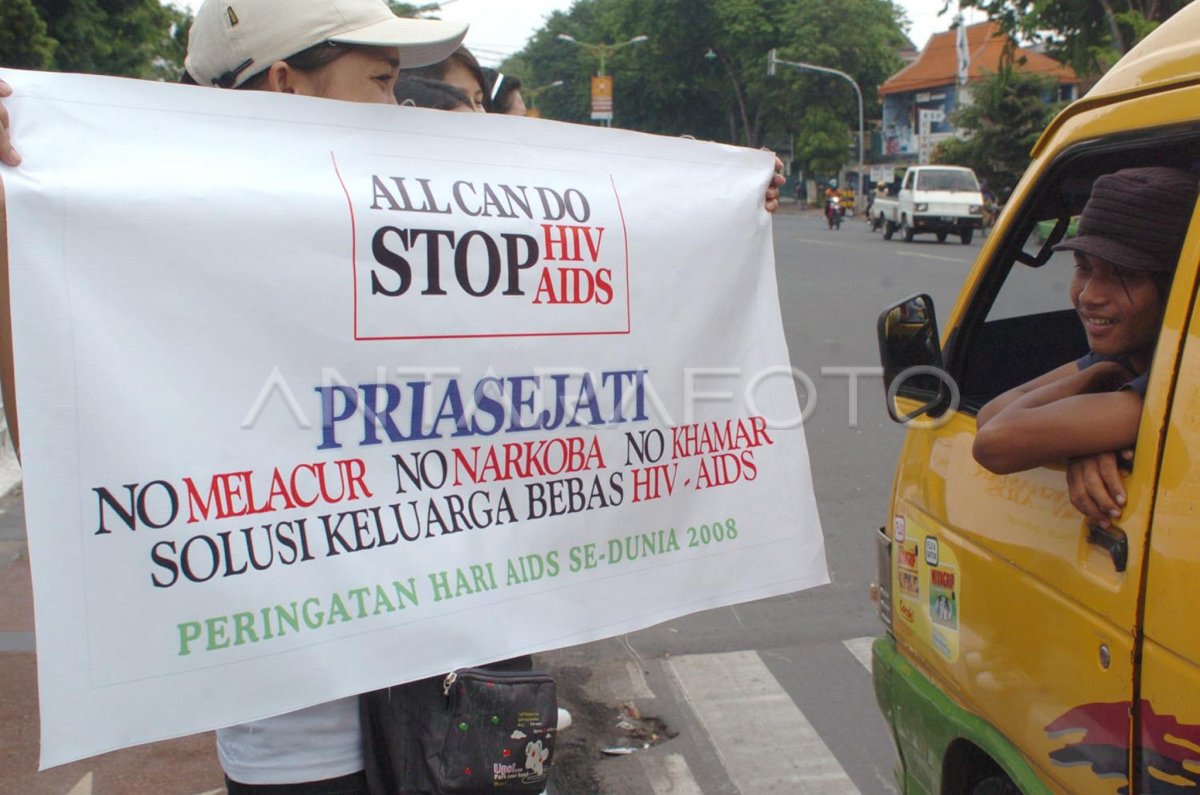 KAMPANYE HIV-AIDS | ANTARA Foto