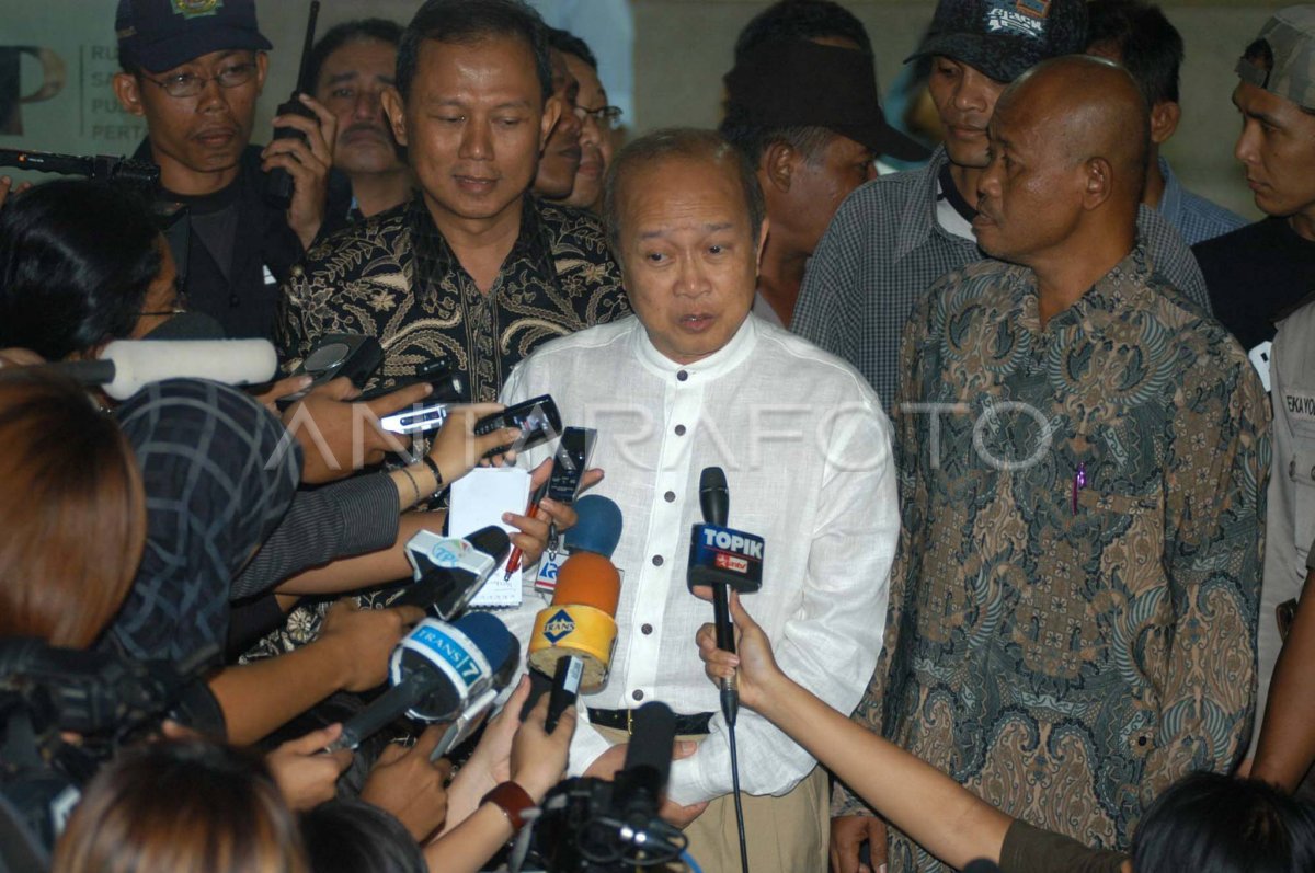 BESUK SOEHARTO | ANTARA Foto BESUK SOEHARTO | ANTARA Foto