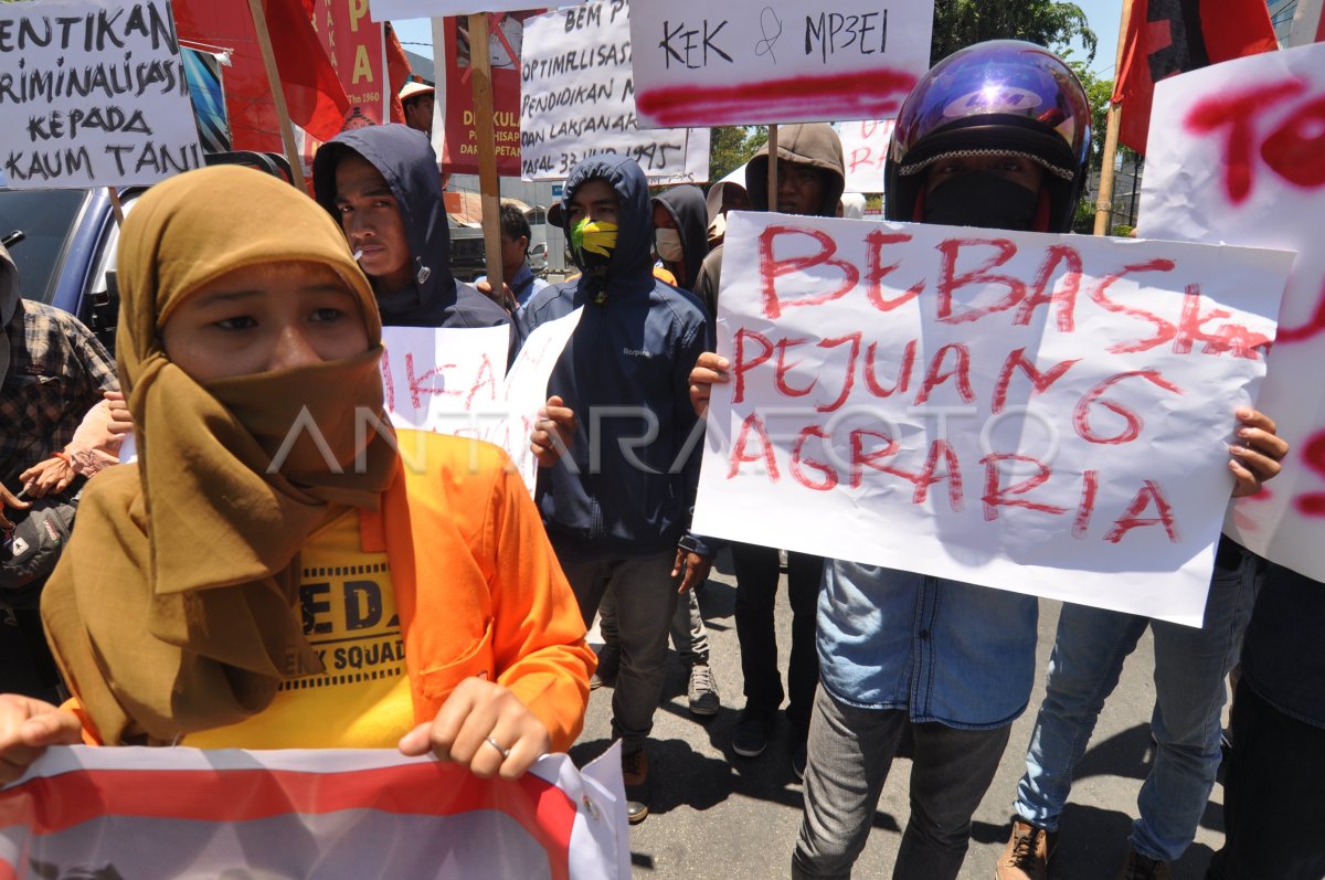DEMO HARI TANI | ANTARA Foto DEMO HARI TANI | ANTARA Foto