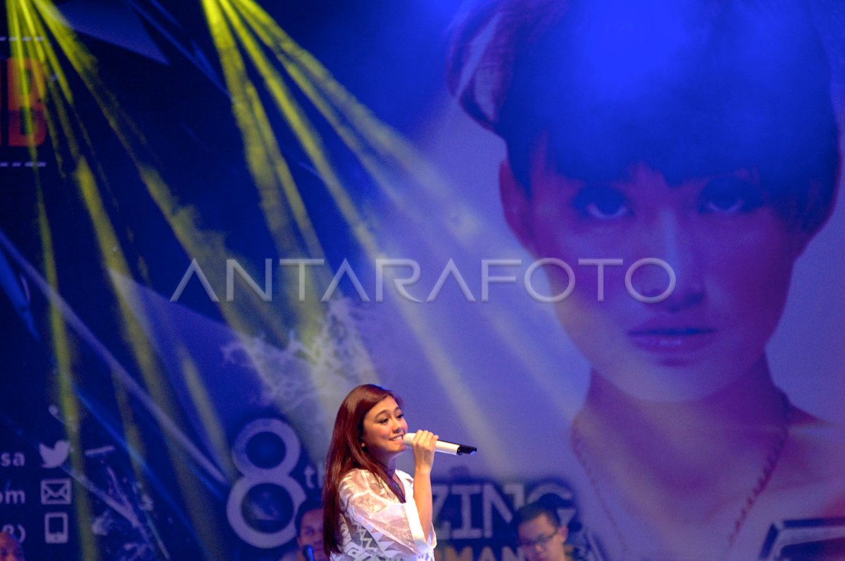 KONSER AGNES MONICA | ANTARA Foto