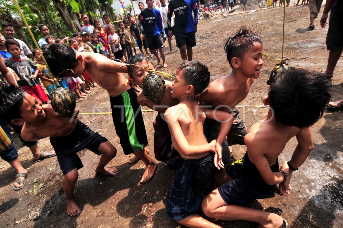 PERLOMBAAN SAMBUT HUT RI | ANTARA Foto PERLOMBAAN SAMBUT HUT RI | ANTARA Foto