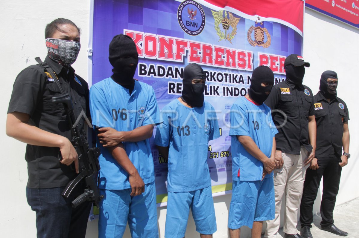GAGALKAN PEREDARAN SABU INTERNASIONAL | ANTARA Foto