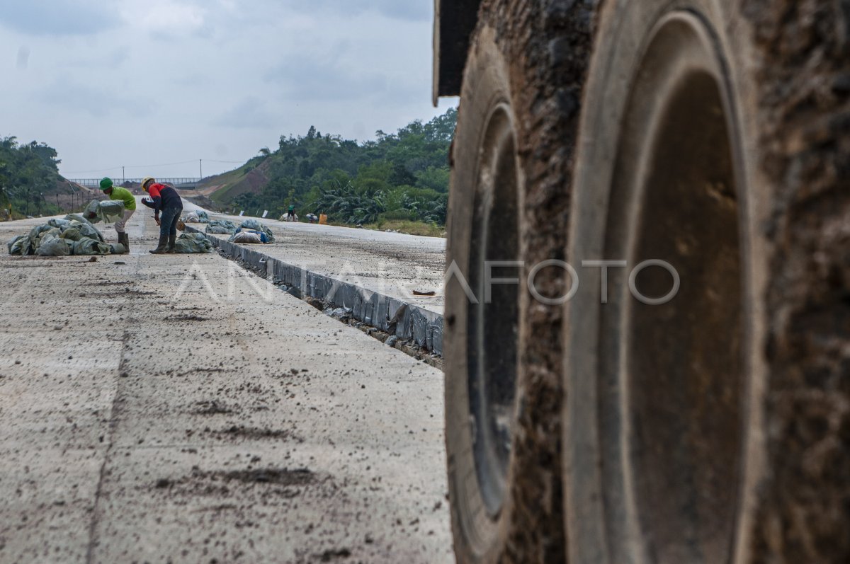 PEMBANGUNAN TOL SERANG-PANIMBANG | ANTARA Foto PEMBANGUNAN TOL SERANG-PANIMBANG | ANTARA Foto