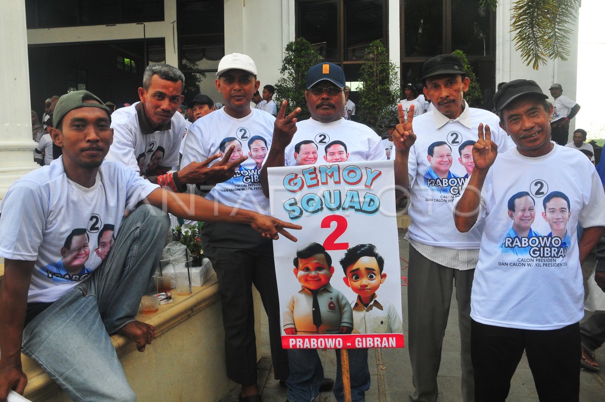 Deklarasi petani dukung Prabowo-Gibran di Kudus | ANTARA Foto