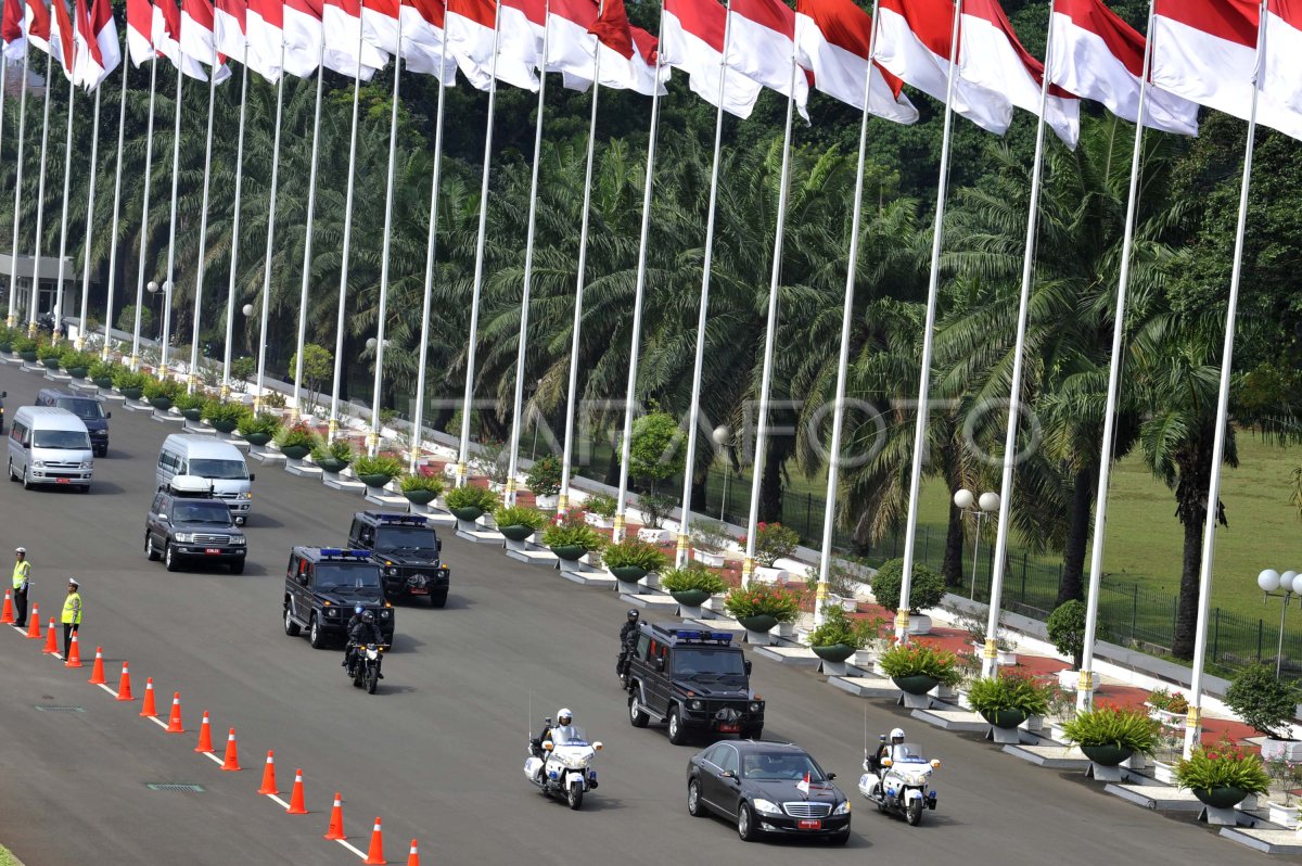 RANGKAIAN KENDARAAN PRESIDEN | ANTARA Foto