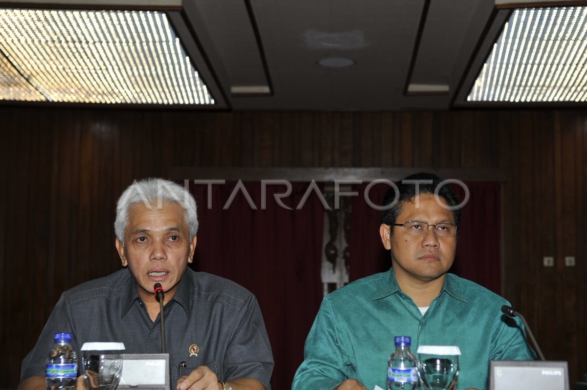 RAKOR KETENAGAKERJAAN | ANTARA Foto