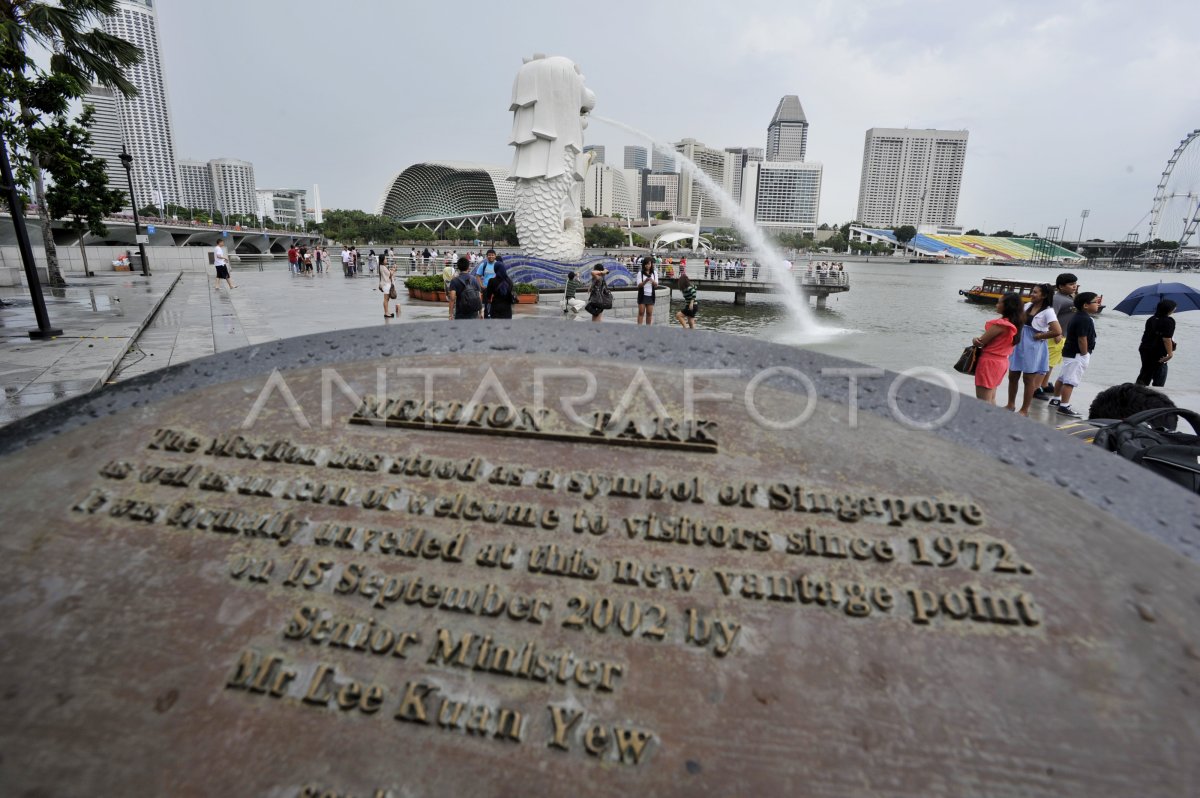 JUMLAH WISATAWAN INDONESIA | ANTARA Foto JUMLAH WISATAWAN INDONESIA | ANTARA Foto