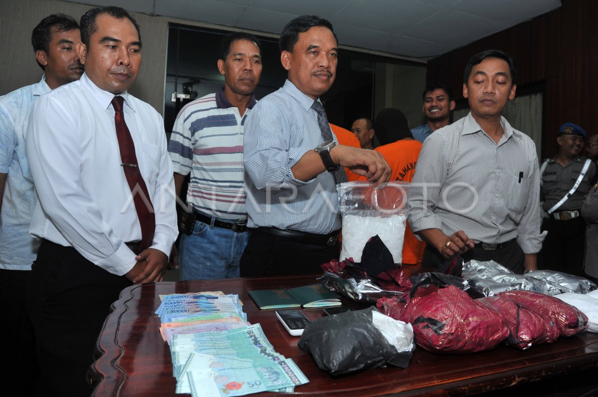 PENYELUNDUPAN SABU ASAL MALAYSIA | ANTARA Foto