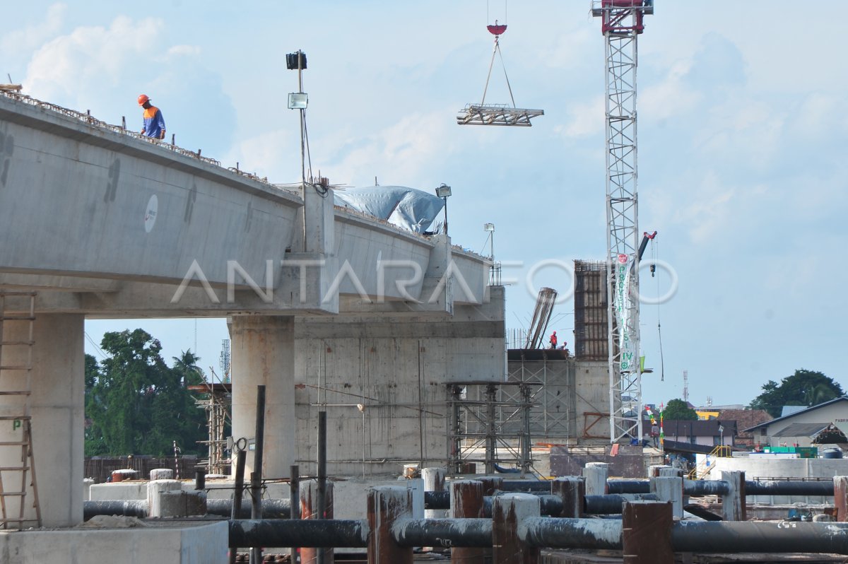 PEMBANGUNAN JEMBATAN ALTERNATIF MUSI | ANTARA Foto