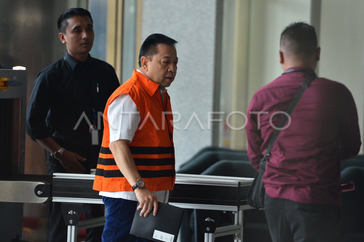 PEMERIKSAAN SETYA NOVANTO | ANTARA Foto PEMERIKSAAN SETYA NOVANTO | ANTARA Foto