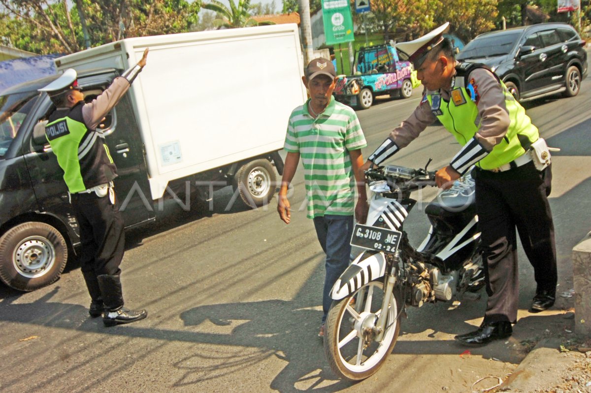 OPERASI PATUH CANDI DI TEGAL | ANTARA Foto
