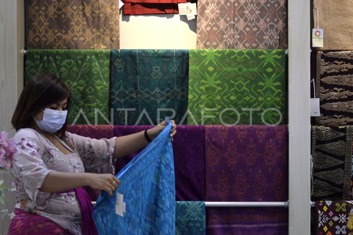 PAMERAN IKM BALI BANGKIT | ANTARA Foto