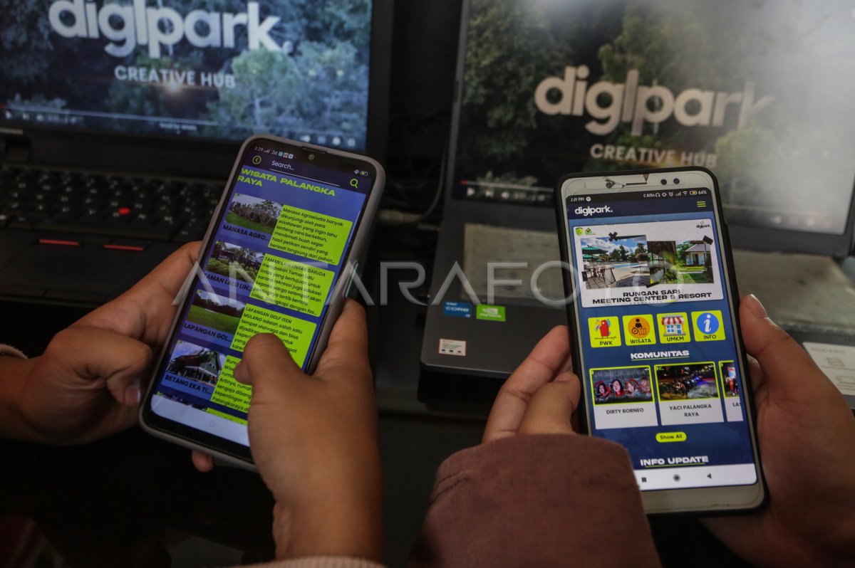 PELUNCURAN APLIKASI DIGITAL PALANGKARAYA KREATIF | ANTARA Foto
