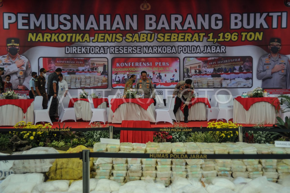 PEMUSNAHAN BARANG BUKTI SABU JARINGAN INTERNASIONAL | ANTARA Foto