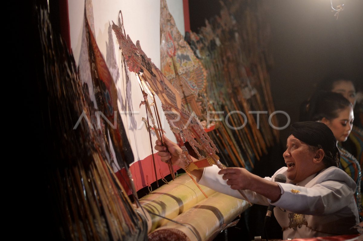 PAGELARAN TARI DAN WAYANG KULIT | ANTARA Foto PAGELARAN TARI DAN WAYANG KULIT | ANTARA Foto