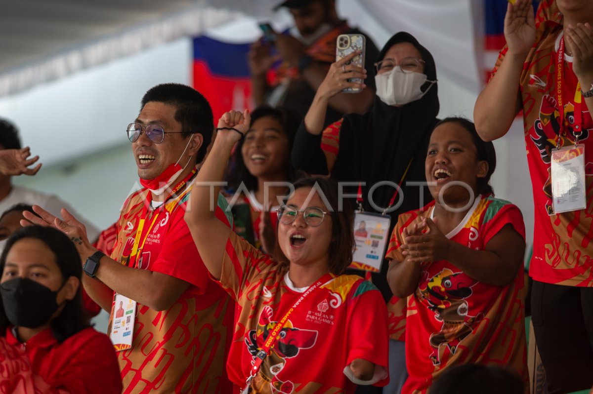 PEROLEHAN MEDALI TIM RENANG INDONESIA PADA APG 2022 | ANTARA Foto