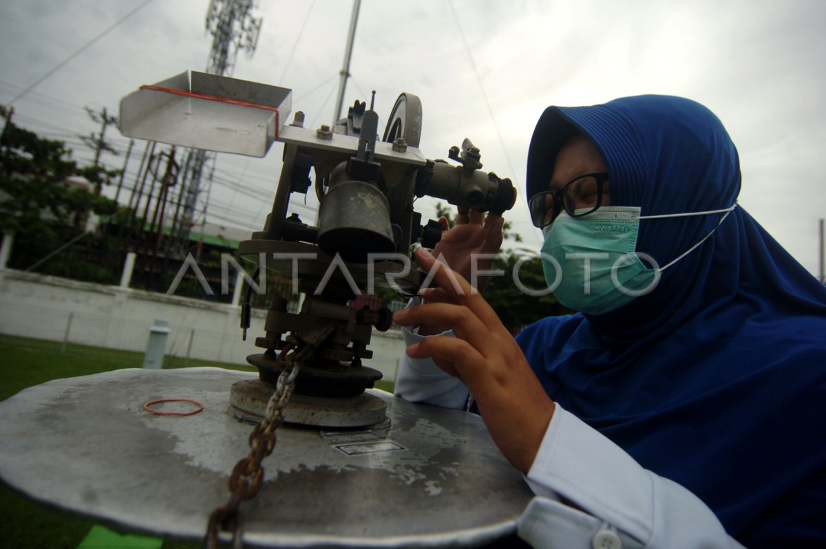WASPADA CUACA BURUK DI WILAYAH PANTURA | ANTARA Foto WASPADA CUACA BURUK DI WILAYAH PANTURA | ANTARA Foto