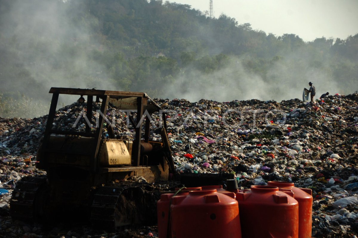 Sampah TPA kembali terbakar | ANTARA Foto